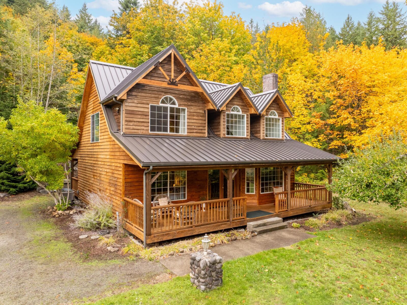 Apple Lodge - Book Our Place